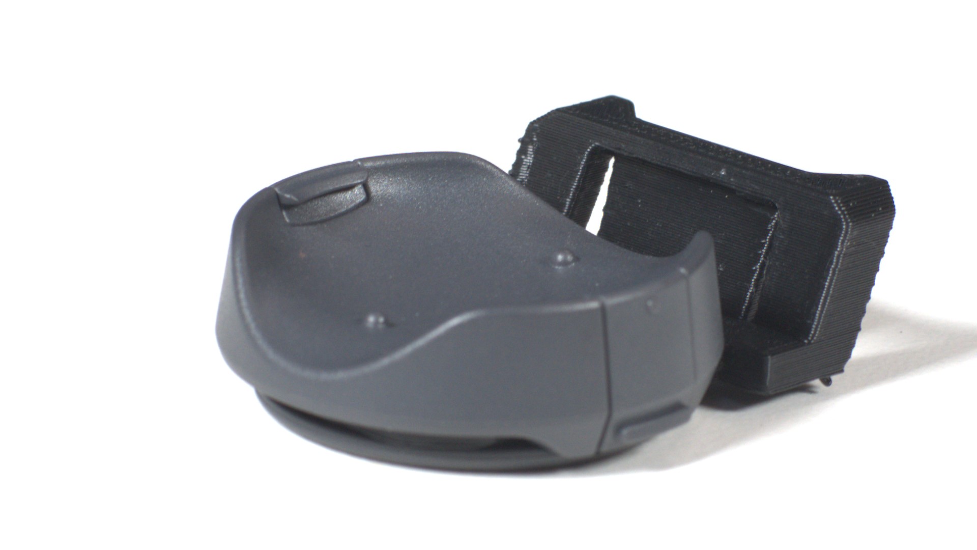 Design your own studio glove tracking mount - StretchSense