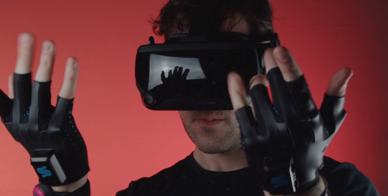 XR Gaming Gloves - StretchSense Studio Gloves for SteamVR - StretchSense